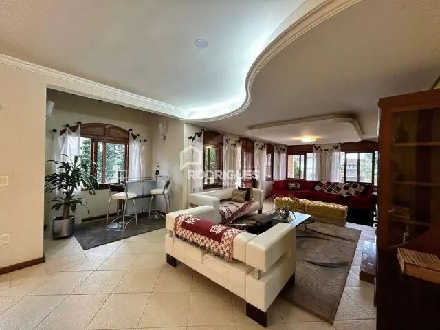Casa / Sobrado para Venda em São Leopoldo/RS Cristo Rei 4 Quartos