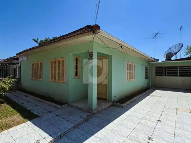 Casa / Sobrado para Venda em São Leopoldo/RS Cristo Rei 4 Quartos