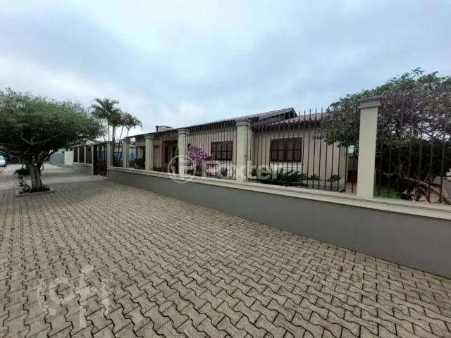 Casa / Sobrado para Venda em São Leopoldo/RS Feitoria 2 Quartos