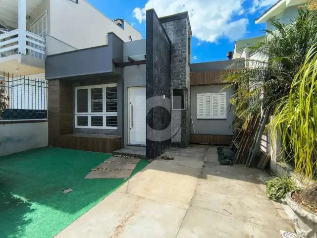 Casa / Sobrado para Venda em São Leopoldo/RS Feitoria 3 Quartos