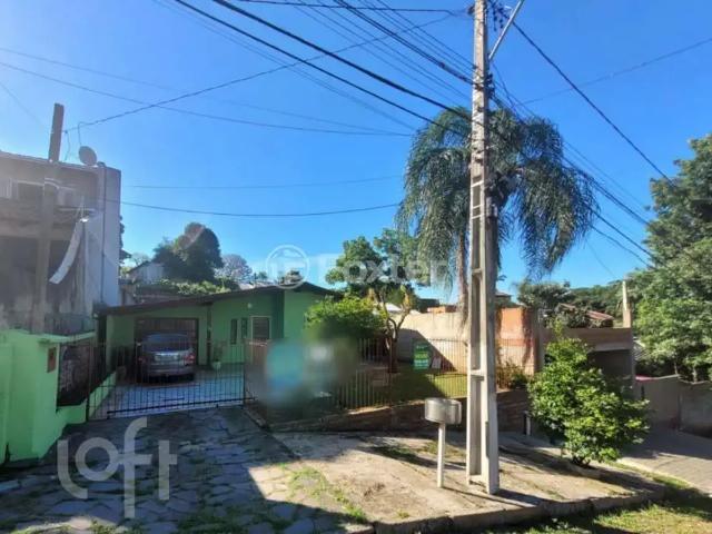 Casa / Sobrado para Venda em São Leopoldo/RS Feitoria 3 Quartos