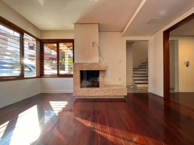 Casa / Sobrado para Venda em São Leopoldo/RS Feitoria 3 Quartos