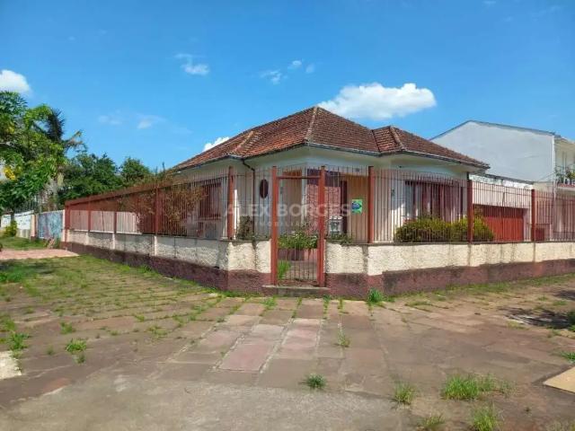 Casa / Sobrado para Venda em São Leopoldo/RS Fião 3 Quartos