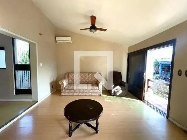 Casa / Sobrado para Venda em São Leopoldo/RS Fião 3 Quartos