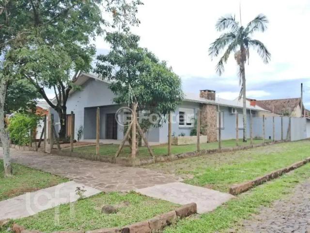 Casa / Sobrado para Venda em São Leopoldo/RS Padre Reus 3 Quartos