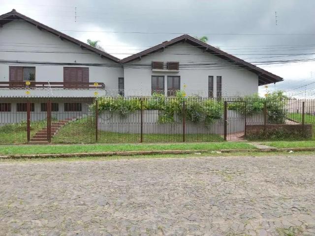 Casa / Sobrado para Venda em São Leopoldo/RS Padre Reus 4 Quartos
