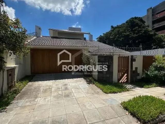 Casa / Sobrado para Venda em São Leopoldo/RS Pinheiro 4 Quartos