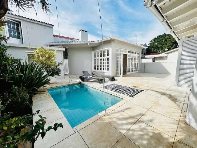 Casa / Sobrado para Venda em São Leopoldo/RS Pinheiro 4 Quartos