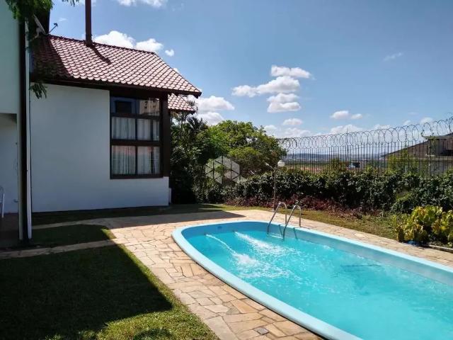 Casa / Sobrado para Venda em São Leopoldo/RS Pinheiro 3 Quartos