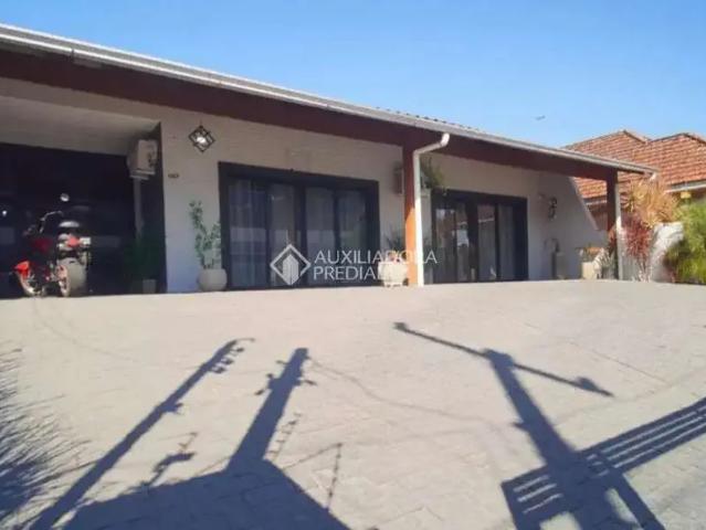 Casa / Sobrado para Venda em São Leopoldo/RS Rio dos Sinos 3 Quartos