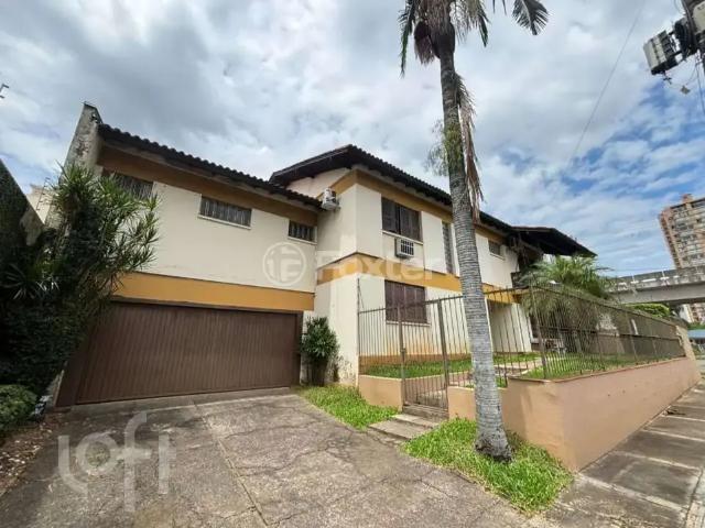 Casa / Sobrado para Venda em São Leopoldo/RS São José 4 Quartos