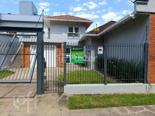 Casa / Sobrado para Venda em São Leopoldo/RS São José 4 Quartos
