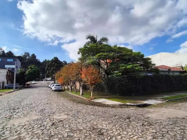 Casa / Sobrado para Venda em São Leopoldo/RS Scharlau 4 Quartos