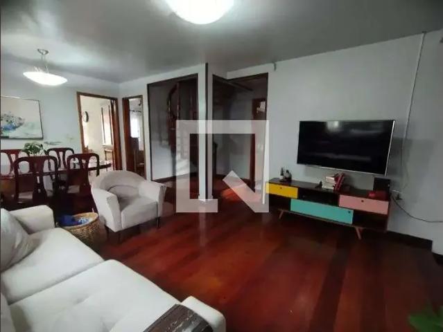 Casa / Sobrado para Venda em São Leopoldo/RS Scharlau 3 Quartos