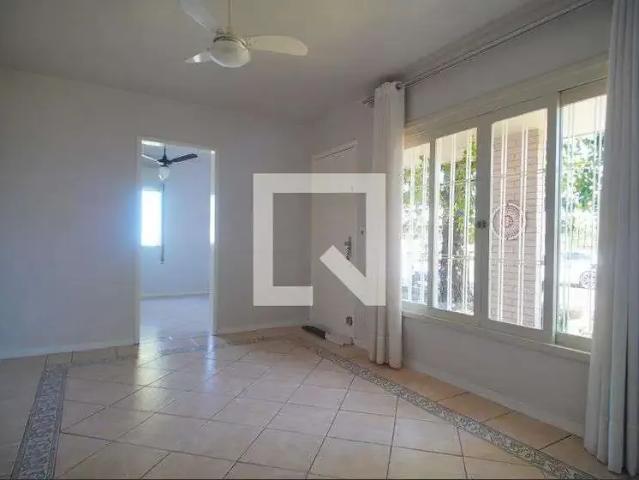 Casa / Sobrado para Venda em São Leopoldo/RS Scharlau 3 Quartos