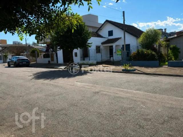 Casa / Sobrado para Venda em São Leopoldo/RS Scharlau 3 Quartos