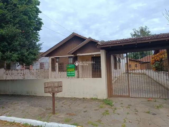 Casa / Sobrado para Venda em São Leopoldo/RS Scharlau 3 Quartos