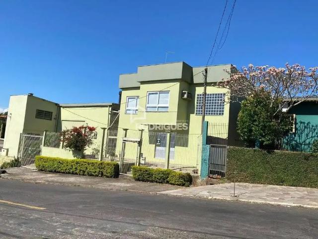 Casa / Sobrado para Venda em São Leopoldo/RS Santa Teresa 4 Quartos