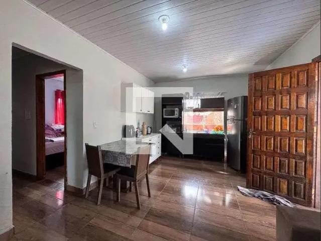 Casa / Sobrado para Venda em São Leopoldo/RS Santos Dumont 2 Quartos
