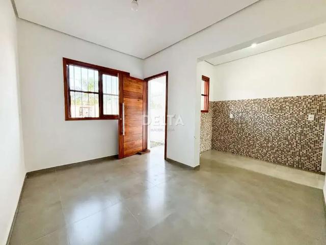 Casa / Sobrado para Venda em São Leopoldo/RS Santos Dumont 2 Quartos