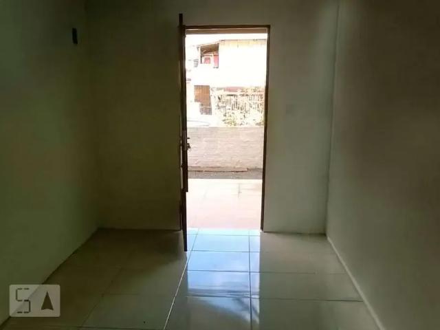 Casa / Sobrado para Venda em São Leopoldo/RS Santos Dumont 2 Quartos