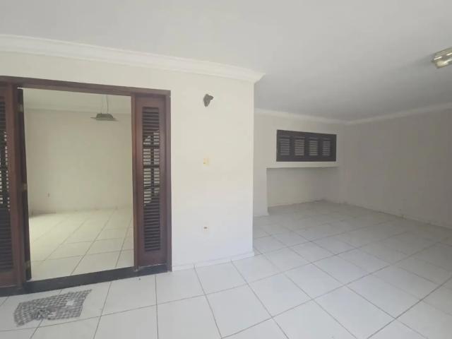 Casa / Sobrado para Venda em São Luís/MA Maranhão Novo 4 Quartos