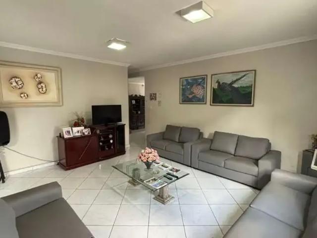 Casa / Sobrado para Venda em São Luís/MA Aurora 4 Quartos