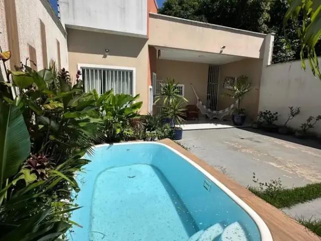 Casa / Sobrado para Venda em São Luís/MA Araçagi 3 Quartos