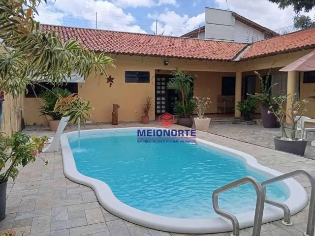 Casa / Sobrado para Venda em São Luís/MA Calhau 4 Quartos