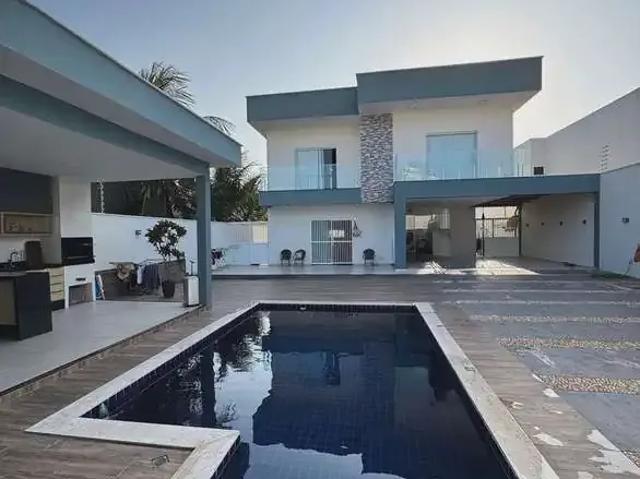 Casa / Sobrado para Venda em São Luís/MA Calhau 5 Quartos