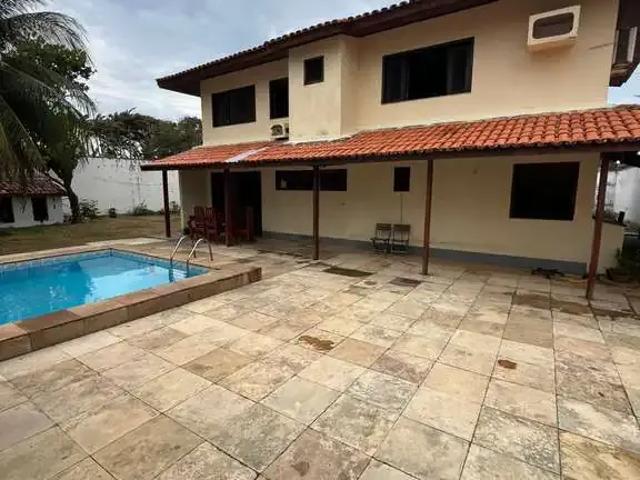 Casa / Sobrado para Venda em São Luís/MA Calhau 3 Quartos