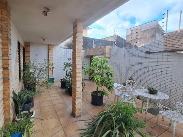 Casa / Sobrado para Venda em São Luís/MA Cohama 4 Quartos