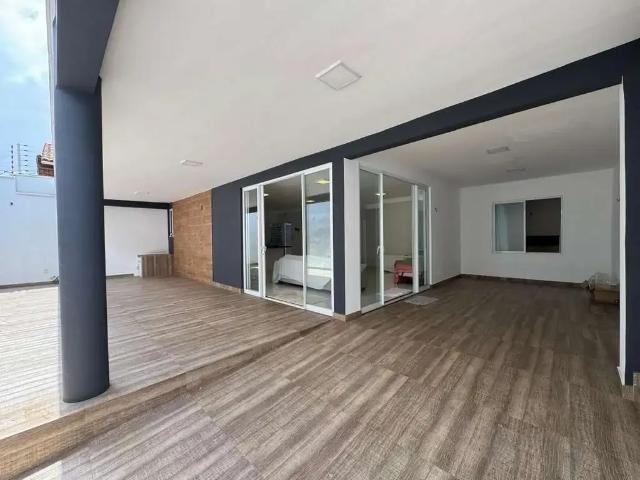 Casa / Sobrado para Venda em São Luís/MA Cohaserma 4 Quartos
