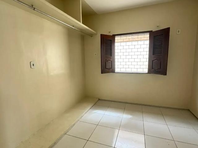Casa / Sobrado para Venda em São Luís/MA Cohaserma 3 Quartos