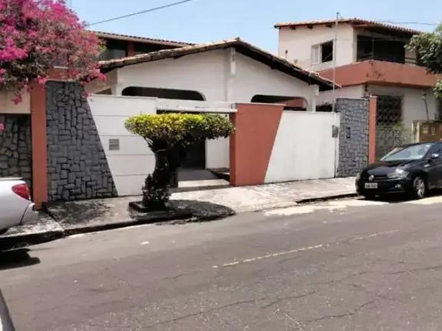 Casa / Sobrado para Venda em São Luís/MA Jardim Renascença 6 Quartos