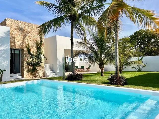 Casa / Sobrado para Venda em São Miguel do Gostoso/RN Centro 4 Quartos
