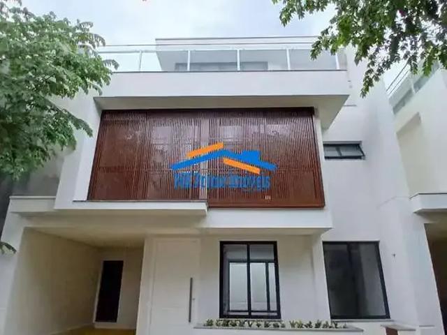 Casa / Sobrado para Venda em São Sebastião/SP Camburi 5 Quartos