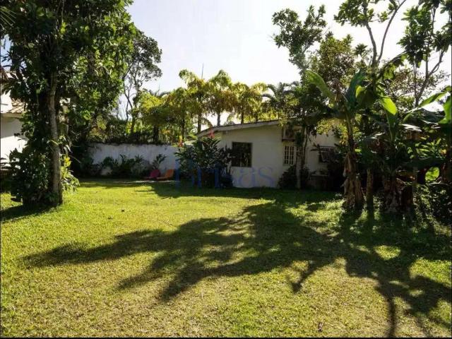 Casa / Sobrado para Venda em São Sebastião/SP Camburi 1 Quartos