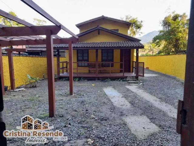 Casa / Sobrado para Venda em São Sebastião/SP Camburi 3 Quartos