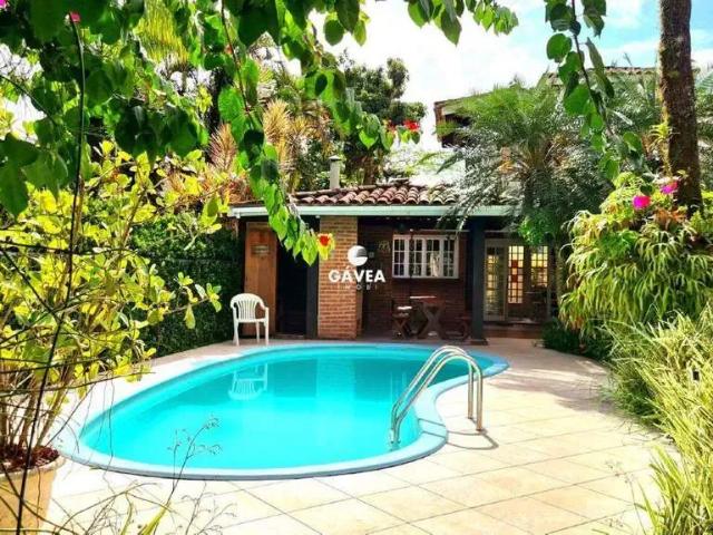 Casa / Sobrado para Venda em São Sebastião/SP Boiçucanga 4 Quartos
