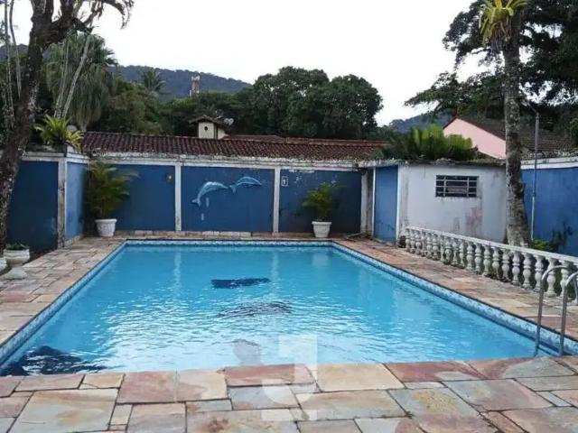 Casa / Sobrado para Venda em São Sebastião/SP Boiçucanga 4 Quartos