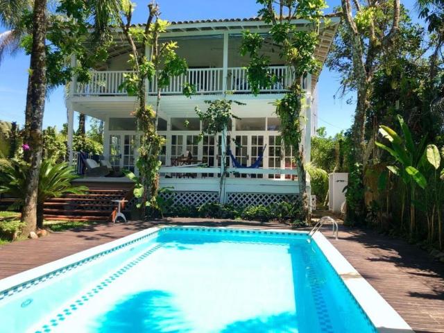 Casa / Sobrado para Venda em São Sebastião/SP Baleia 5 Quartos