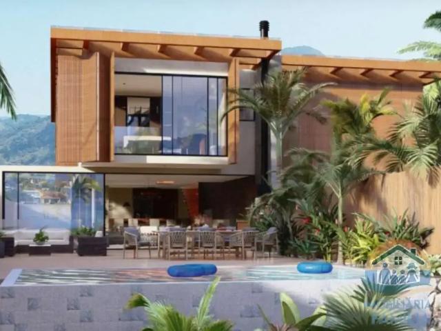 Casa / Sobrado para Venda em São Sebastião/SP Baleia 6 Quartos