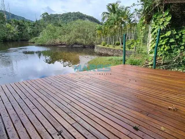 Casa / Sobrado para Venda em São Sebastião/SP Barra do Sahy 3 Quartos