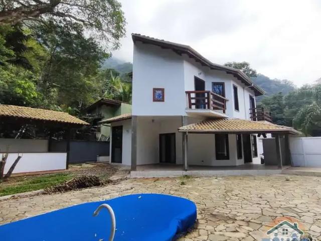 Casa / Sobrado para Venda em São Sebastião/SP Guaecá 3 Quartos