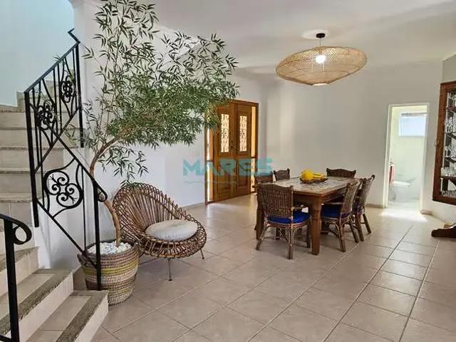 Casa / Sobrado para Venda em São Sebastião/SP Guaecá 4 Quartos