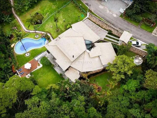 Casa / Sobrado para Venda em São Sebastião/SP Guaecá 4 Quartos