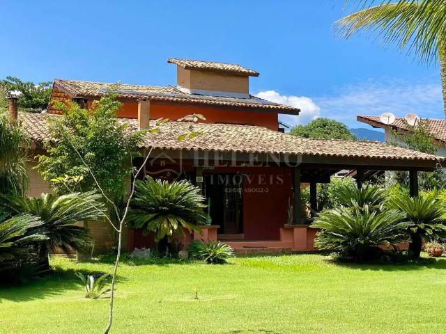 Casa / Sobrado para Venda em São Sebastião/SP Guaecá 5 Quartos