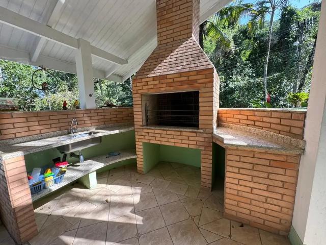 Casa / Sobrado para Venda em São Sebastião/SP Guaecá 5 Quartos