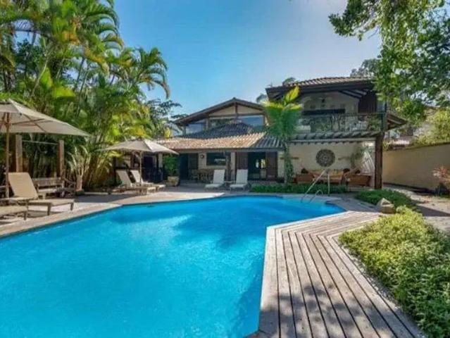 Casa / Sobrado para Venda em São Sebastião/SP Jaraguá 7 Quartos
